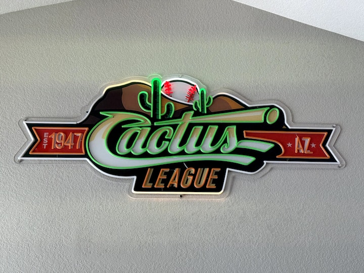 Lux Yard, Pool, Billiards 8 Min To Mariners/padres - Glendale, AZ