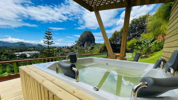 Villa Ligia Cheerful 5 Bedrooms House With Hot Tub - Guatapé