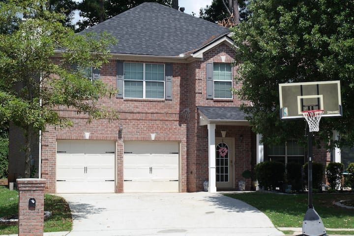 Feels Like Home - Snellville, GA