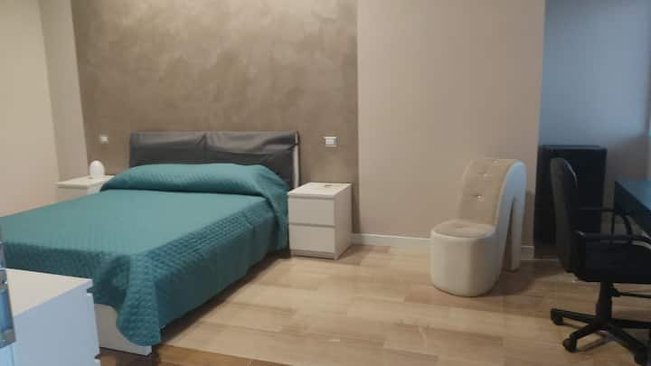 Oasi Dei Geni 3 Pietro Ferrero Camera Con Bagno - Foggia