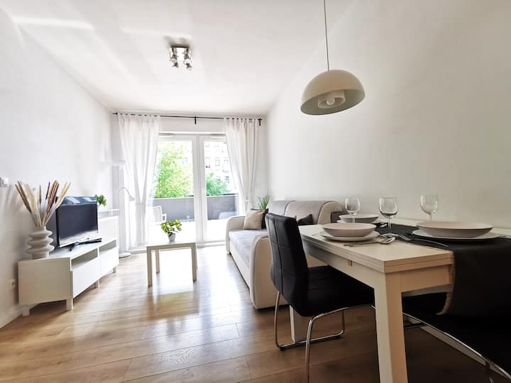 Matejki Apartment ~ Self Check-in 24 ~ Parking - Wrocław