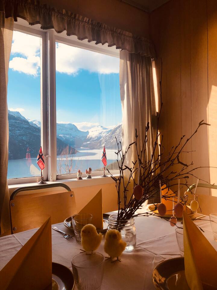 Svingen Turistheim. 1 bed room 9 - Guesthouses for Rent in Ullensvang ...