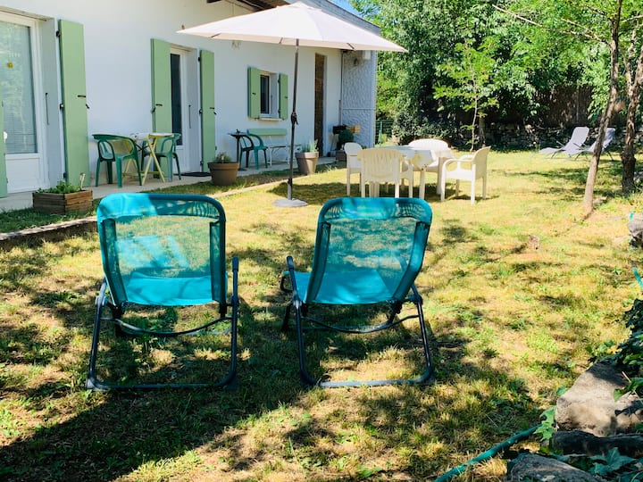 Gîte à La Campagne Près De Ruoms - Ruoms