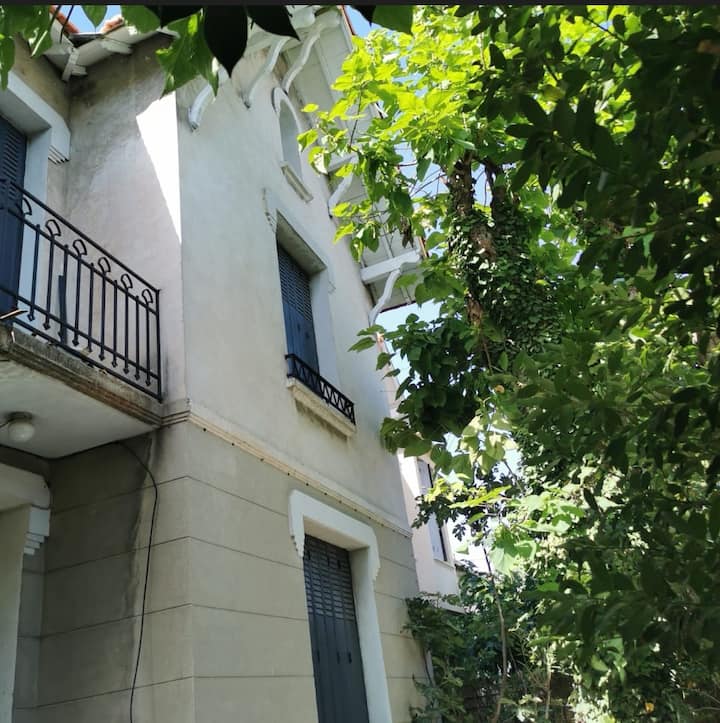 Magnifique Maison Années 30 Proche Des Remparts - Vaucluse