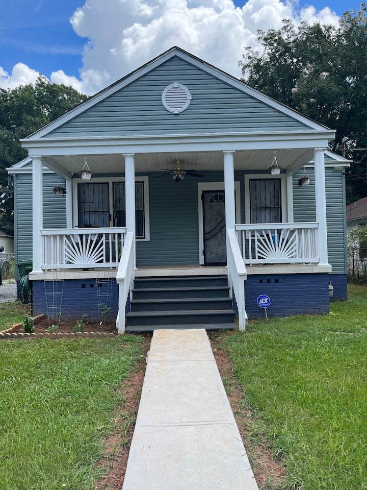 Quaint Blissful Retreat - Montgomery, AL