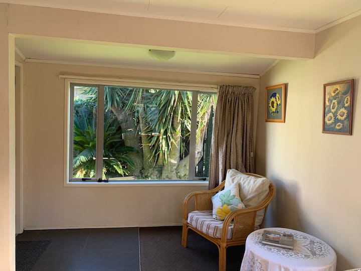 Cheerful 3 Bedroom Papamoa Retreat - Bay of Plenty