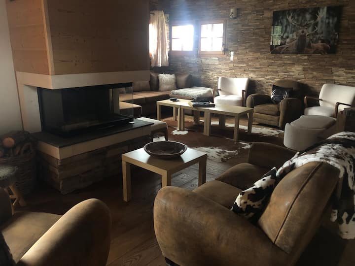 Le Grand Cerf Chalet De 187m2 Tout Confort - La Joue du Loup