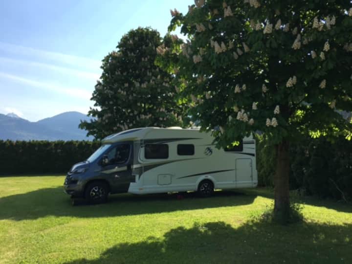 Gemütlicher Campingplatz Direkt Am Pool - Lienz