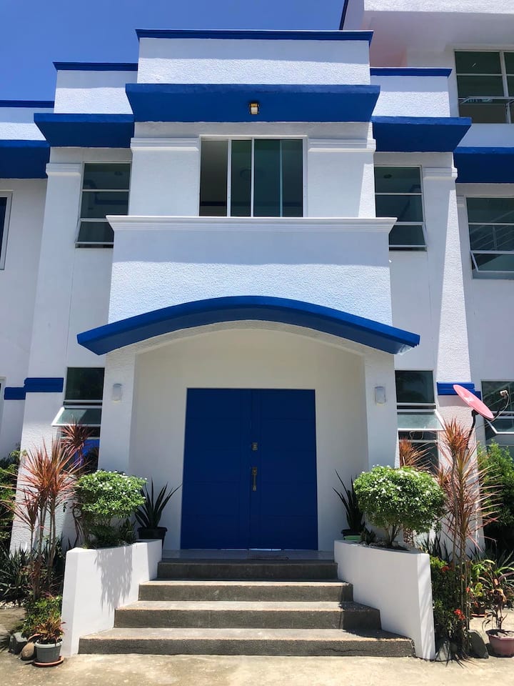 Beachfront Vacation House, Good For Big Group - Dulag
