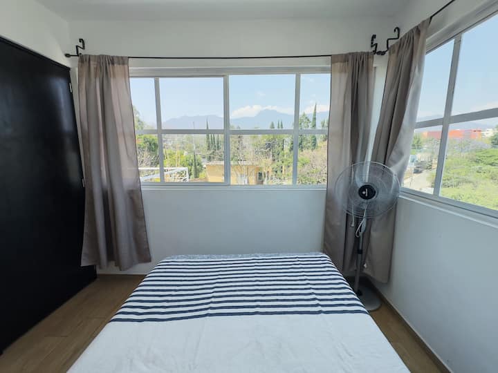 Bright Studio With Mountain View And 500 Mbps - Oaxaca