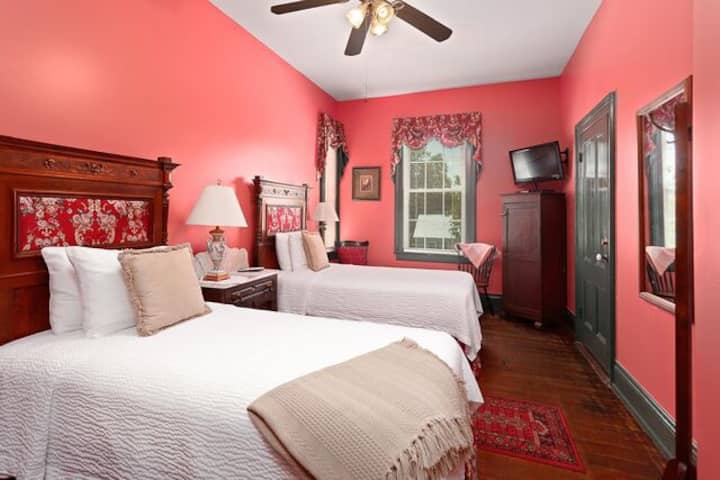 Welcome To The Spencer House Inn: Room 205 - Amelia Island, FL