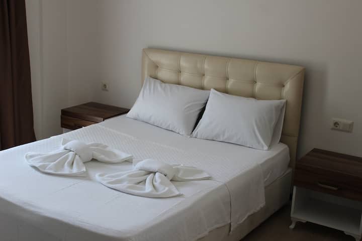 Standart Havuz Manzaralı Suite - Kemer