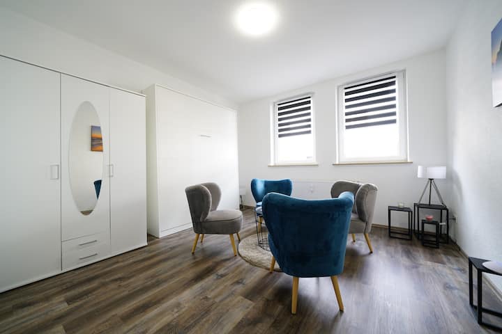 Schöne Helle 40qm Suite Im Erdgeschoss - Essen
