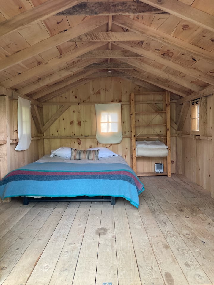 Cosy Cabin With Outdoor Kitchen - Vermont