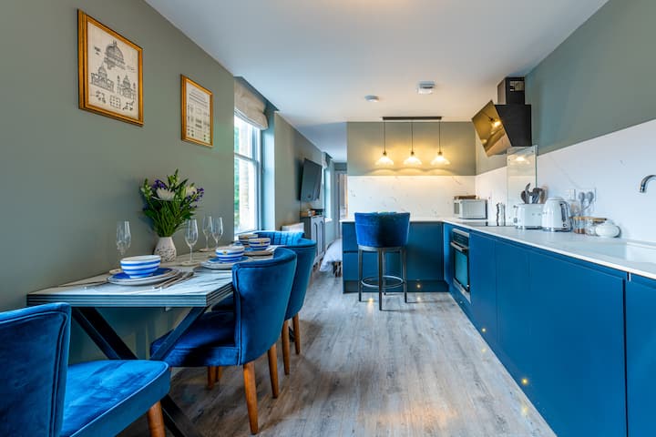 Lovely Modern 1 Bed Apartment - Centre Of Bath - Saltford