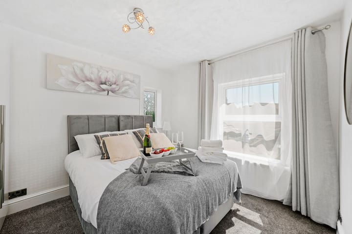 Lovely Home In Bletchley Milton Keynes - Stadium MK