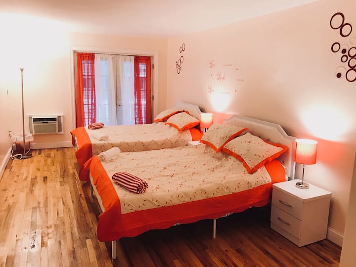 Rego Park Townhouse - 브루클린
