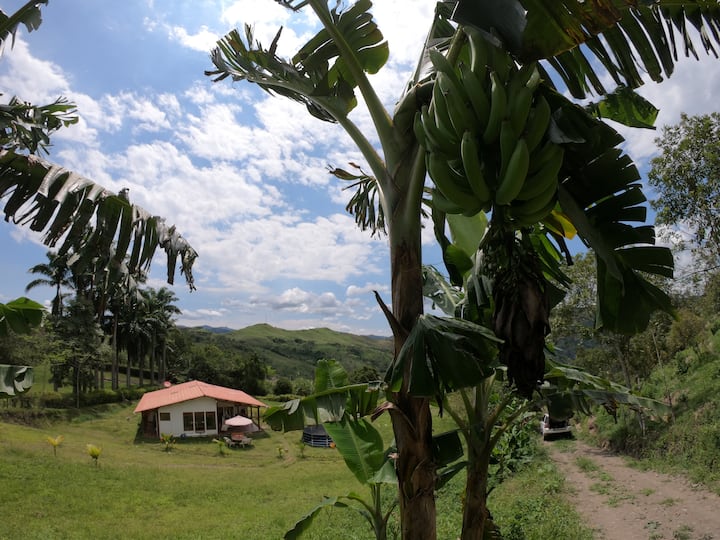 Casa Finca Villeta Jacuzzi / Bbq Parque Wifi Tv - Nocaima