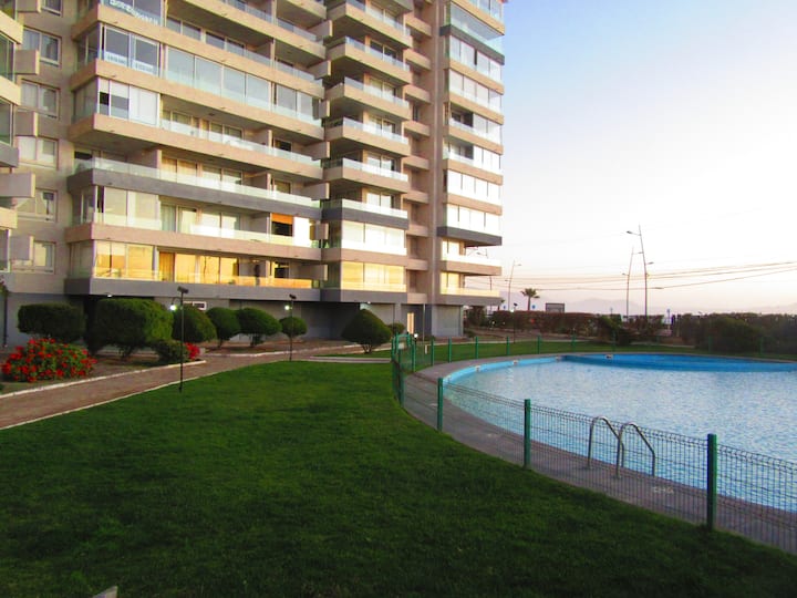 Hermoso Departamento Frente Al Mar Y Al Faro - La Serena