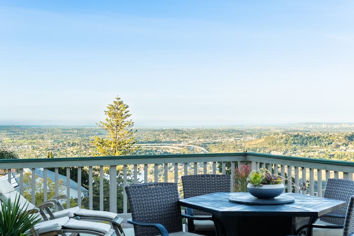 Da Hui Hut - La Mesa’s Best View And Spa - San Carlos - San Diego