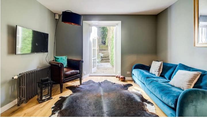 Broughton Pl - Beautiful New Town Garden Flat - Edinburgh, UK