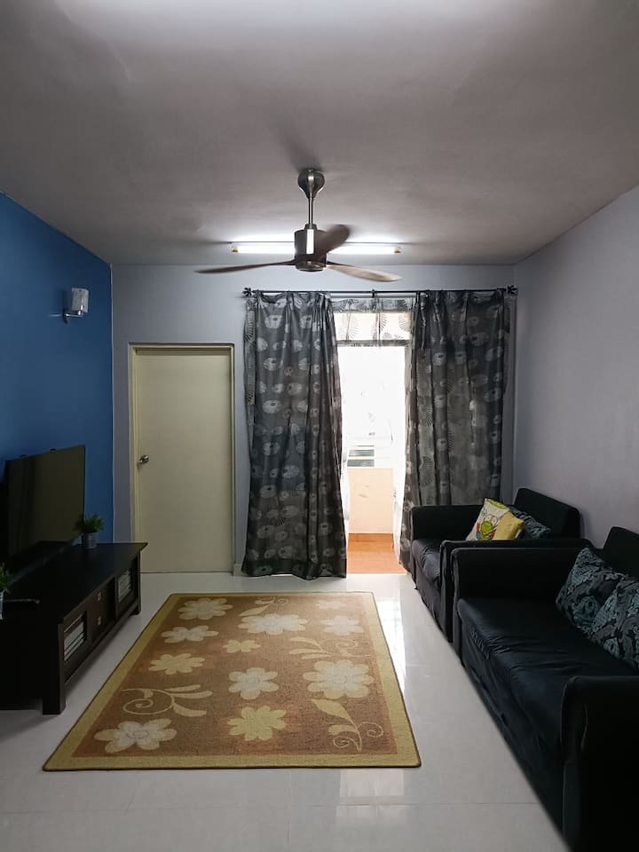 Cendana Homestay
Addres Halaman Cendanabayan Lepas - Balik Pulau