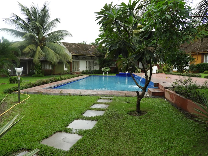 Spacious 3 Bedrooms Villa 33  Pool Facing - Anjuna