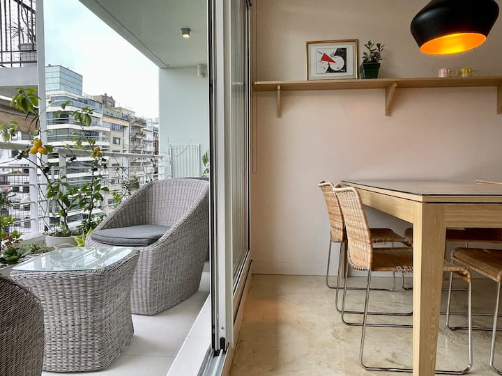 Sunny Spacious Home At Palermo Chico Boulevard - Buenos Aires