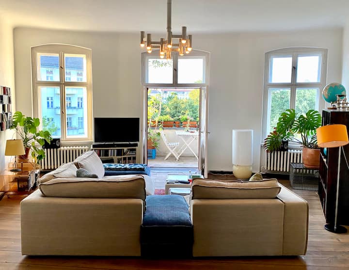 Zimmer In Großer Wohnung Mitten In Kreuzberg - Kreuzberg