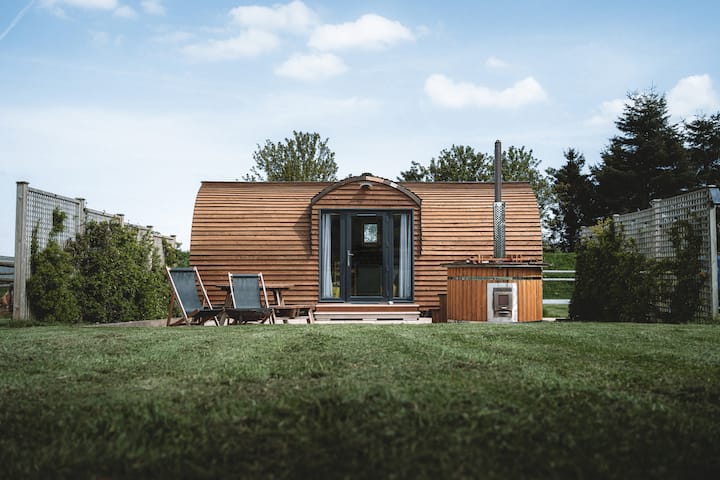 Lodge 3 | Hot Tub | Ensuite | Stunning Views - Bridgwater