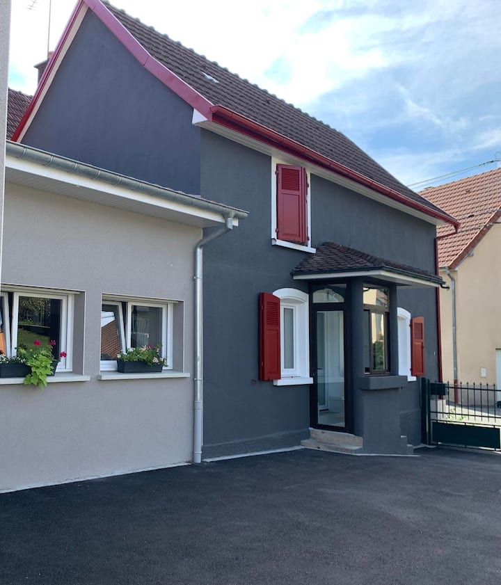 L'atelier: Cosy Moderne 4 Chambres 3 Sdb Terrasse - Audincourt