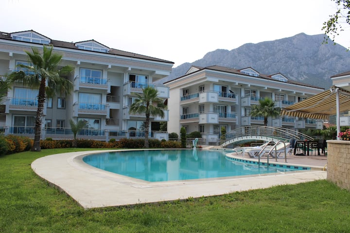 3+1 Havuz Ve Dağ Manzaralı Panoramik Dubleks Daire - Kemer