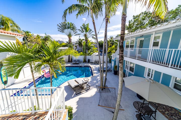 Blue Parrot Townhome*3/3*pets Friendly*heated Pool - Fort Lauderdale