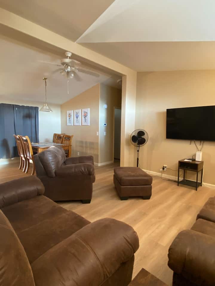 Quiet Country-setting - 3 Bedroom Home - Mikasa