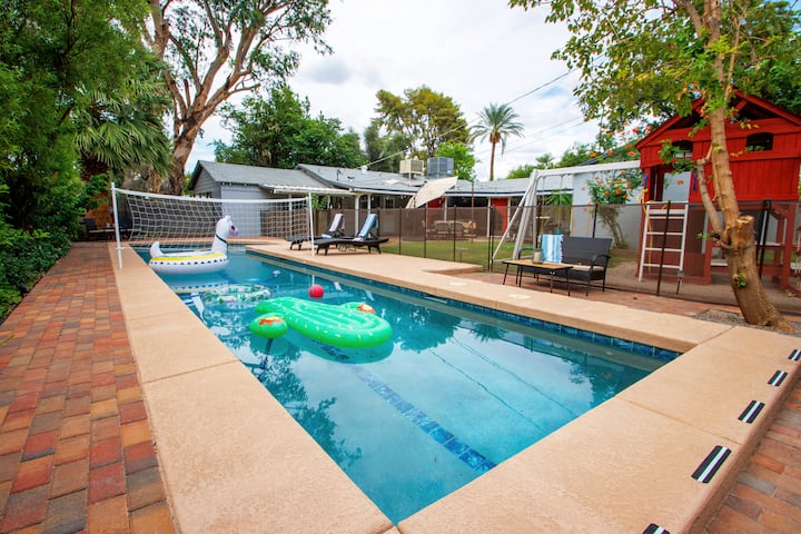 Heated Pool Oasis | Family-friendly Urban Retreat - Phoenix