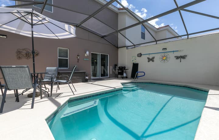 Spacious Townhome W/ Pvt Pool | Walk To Clubhouse - キシミー, FL