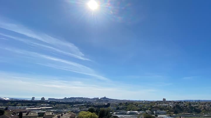 Superbe T3 Climatisé Vue Panoramique Sur Marseille - Marseille
