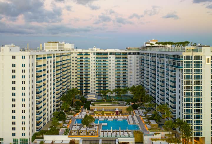 Premium 3-bedroom Oceanview Penthouse At 1 Hotel - Miami Beach, FL