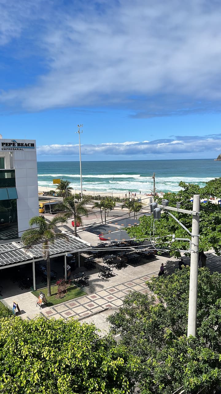 Flat Com Vista Para O  Mar Na Rua Olegário Maciel. - Rio de Janeiro