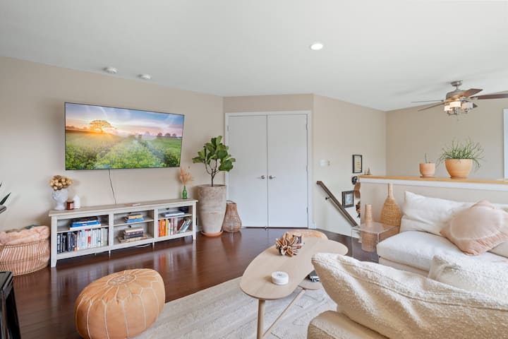 Comfy Beds/close To U Of M/5min To Us Bank Stadium - Minneapolis, MN