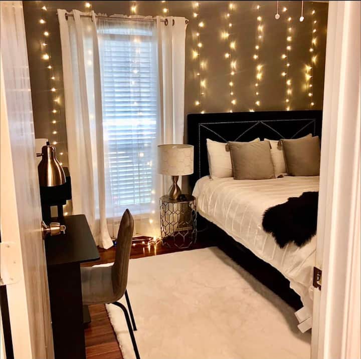 City Like Stay , Clean & Cozy Private Room - Mansfield, TX