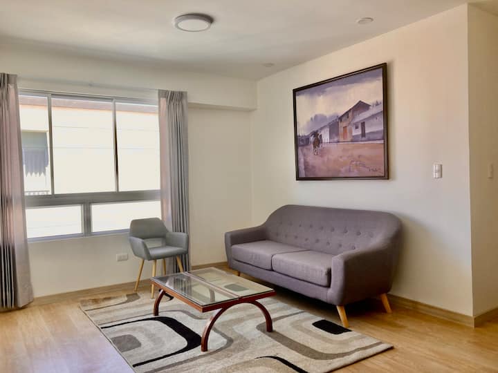 Cómodo Departamento En El Centro De Arequipa - Arequipa