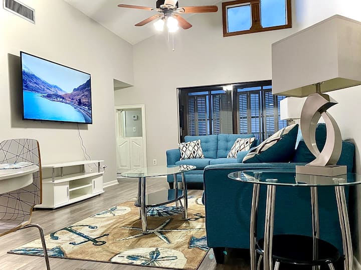 2 Bedroom Extended Stay Beach Paradise - Orlando