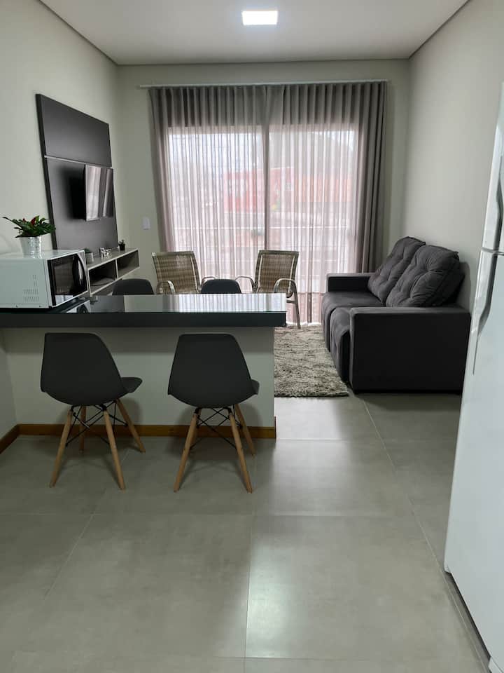 Apartamento 04 à 400 Metros Do Parque - Penha