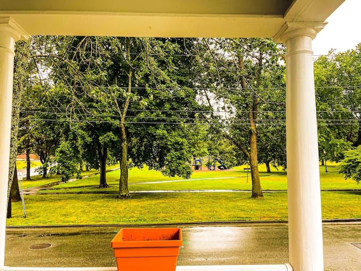 Beauty On A Peaceful Park In The Heart Of Bangor - Bangor, ME