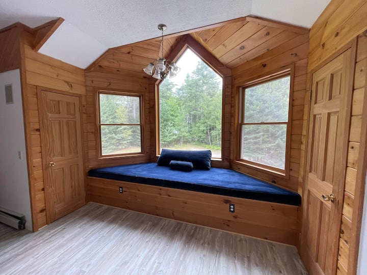 Affordable And Cozy Apt: Near Blunt's Pond - Maine