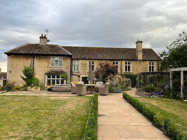 Private En-suite In A Grade Ii Listed House - Stamford