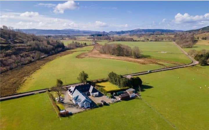 Wagtail Cottage Nestled In Kilmartin Glen - Lochgilphead
