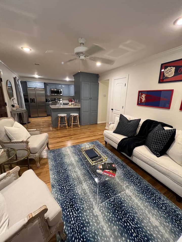 Ideal Condo Walk To The Square Or Campus! - Oxford, MS