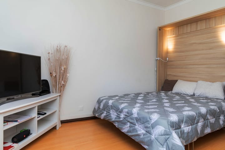 Apart.t0-lisbon/centre-3km To Airp. - Casal de Cambra